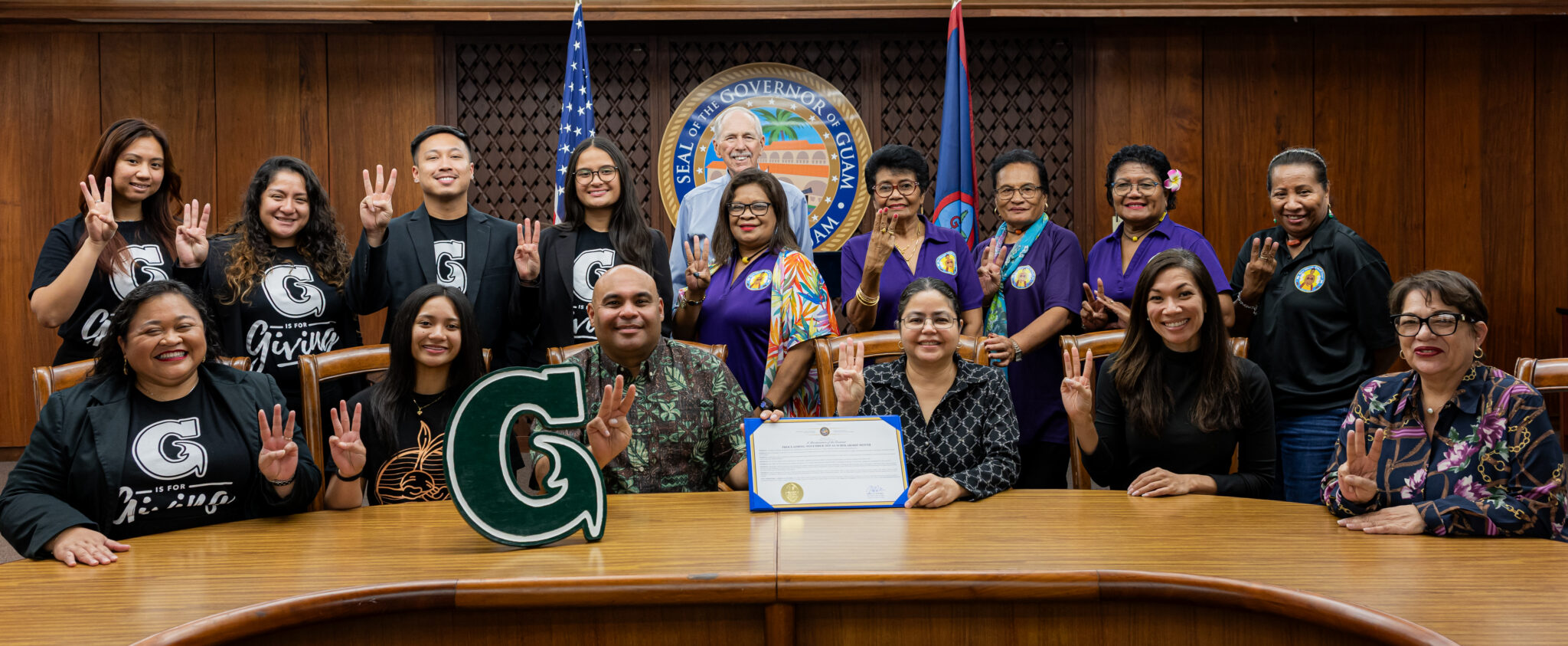 🌺📜 Guam Governor’s Office Honors UOG Endowment Foundation for Its ...